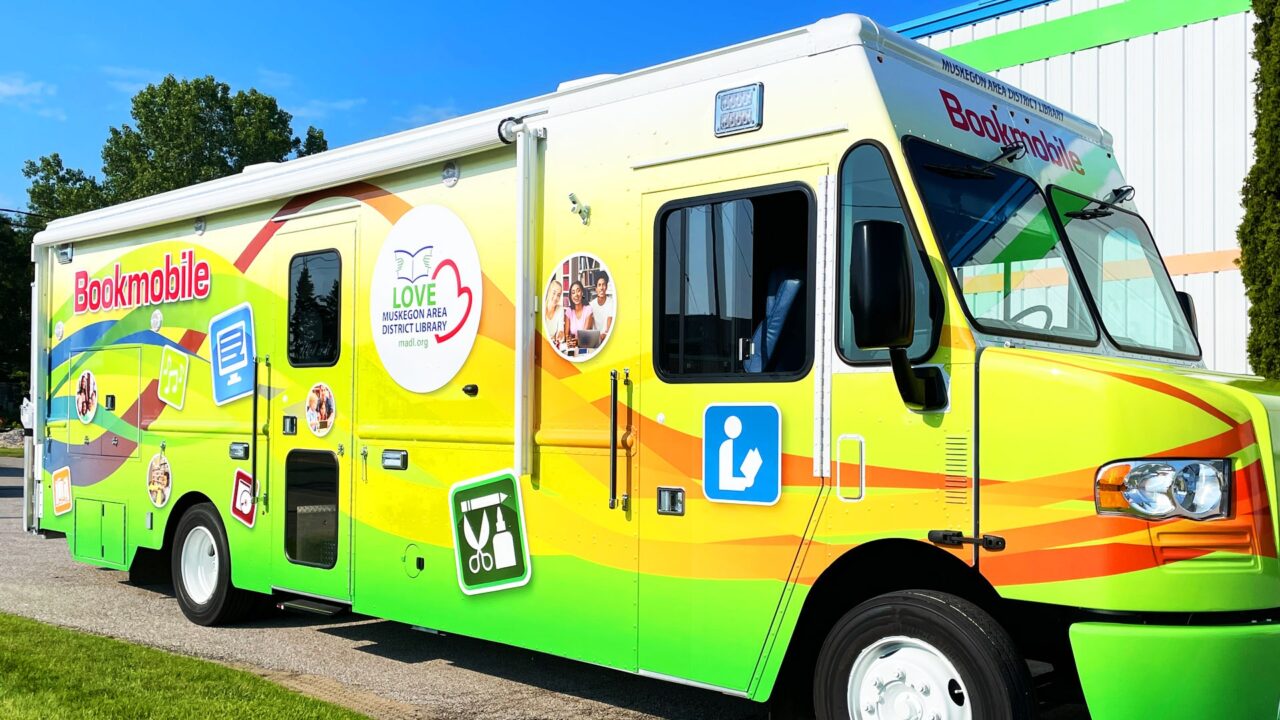 Vehicle / Fleet Graphics - Port City Signs