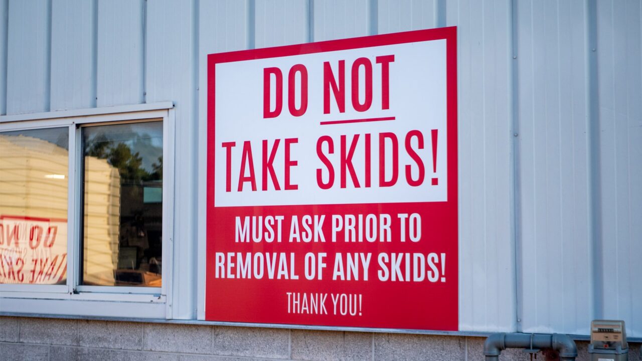 Non-Lit Signs - Port City Signs