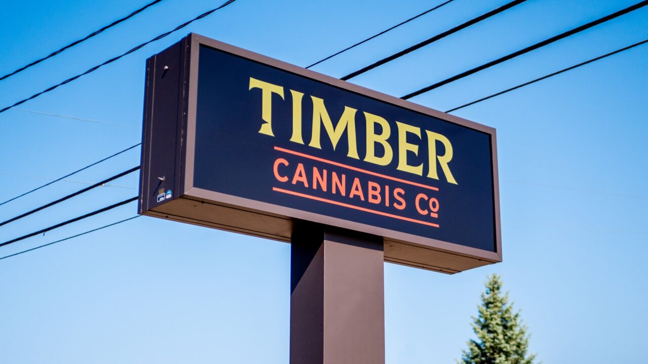 Pylon Signs - Port City Signs