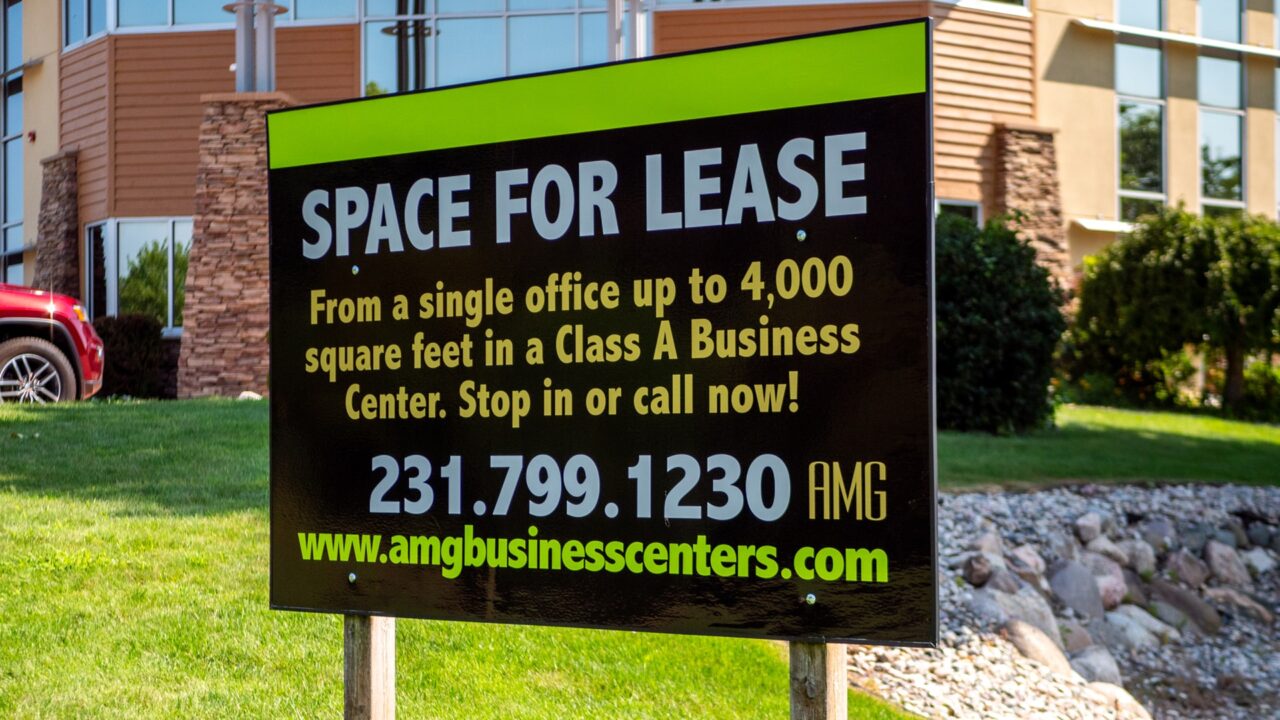 TEMPORARY WOOD CONSTRUCTION SIGNS - Port City Signs